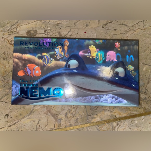 Makeup Revolution | Makeup | Revolution Finding Nemo Highlighter ...